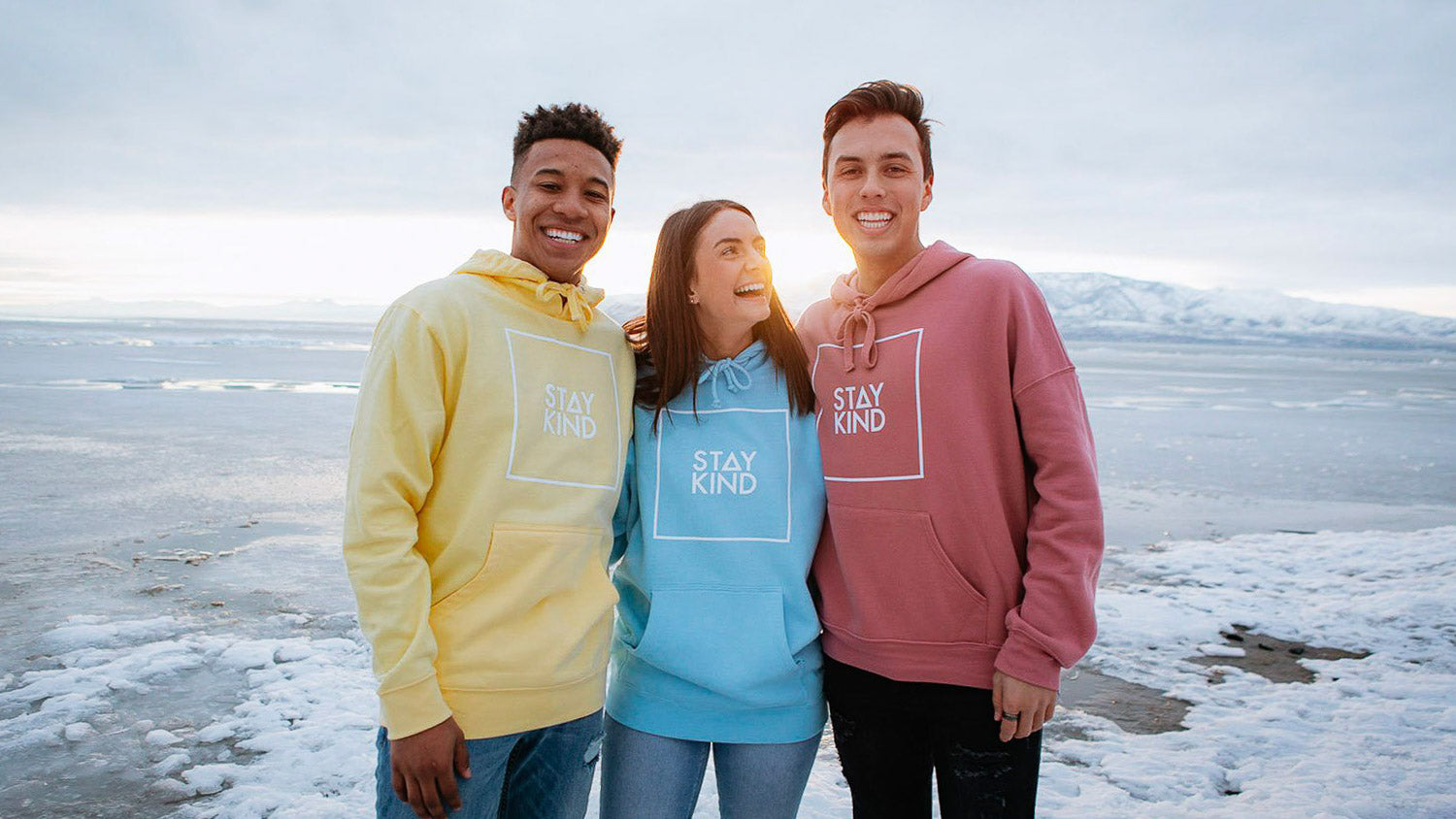 About Us - STAY WEAR